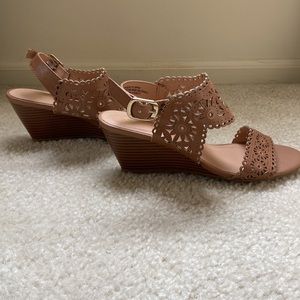 XOXO | Shoes | Nwot Tan Boho Floral Cutout Wedge Sandals Size 65 | Poshmark
